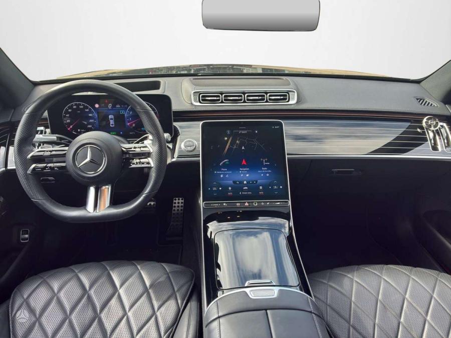 Black Mercedes-Benz S 500 2021 in Kaunas, with an engine capacity of 3.00 L and mileage of 132 thousand km for 74900 €, photo 11 on AUTOMOTO.COM.LV