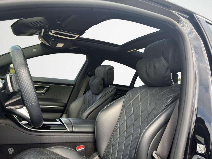 Black Mercedes-Benz S 500 2021 in Kaunas, with an engine capacity of 3.00 L and mileage of 132 thousand km for 74900 €, photo 12 on AUTOMOTO.COM.LV