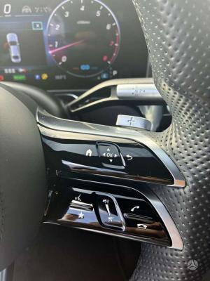 Black Mercedes-Benz S 500 2021 in Kaunas, with an engine capacity of 3.00 L and mileage of 132 thousand km for 74900 €, photo 15 on AUTOMOTO.COM.LV