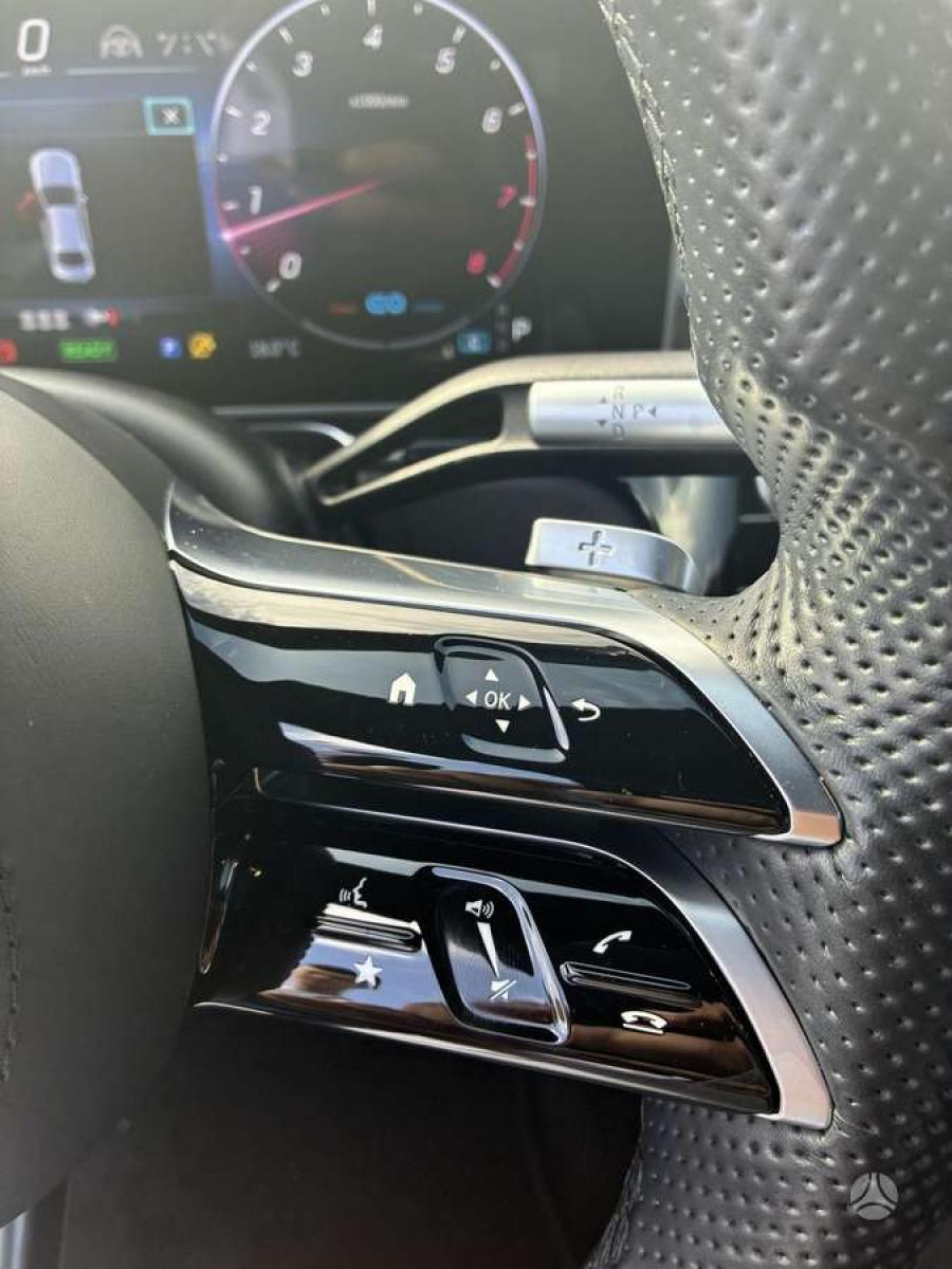 Black Mercedes-Benz S 500 2021 in Kaunas, with an engine capacity of 3.00 L and mileage of 132 thousand km for 74900 €, photo 15 on AUTOMOTO.COM.LV