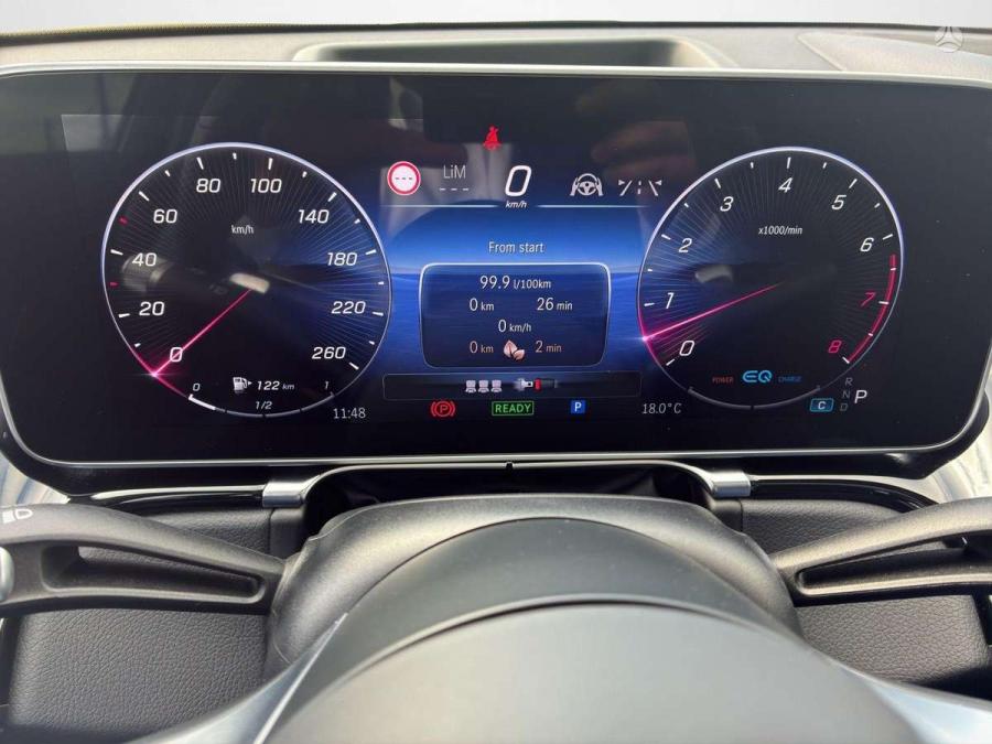 Black Mercedes-Benz S 500 2021 in Kaunas, with an engine capacity of 3.00 L and mileage of 132 thousand km for 74900 €, photo 16 on AUTOMOTO.COM.LV