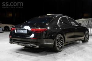 Melns Mercedes-Benz S 500 2022 Rīga, ar dzinēja tilpumu 4.00 L un nobraukumu 35 tūkst. km par 79000 €, foto 5 vietnē AUTOMOTO.COM.LV