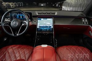 Melns Mercedes-Benz S 500 2022 Rīga, ar dzinēja tilpumu 4.00 L un nobraukumu 35 tūkst. km par 79000 €, foto 10 vietnē AUTOMOTO.COM.LV