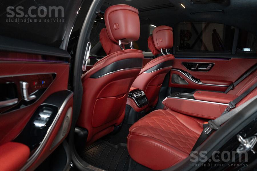 Melns Mercedes-Benz S 500 2022 Rīga, ar dzinēja tilpumu 4.00 L un nobraukumu 35 tūkst. km par 79000 €, foto 12 vietnē AUTOMOTO.COM.LV