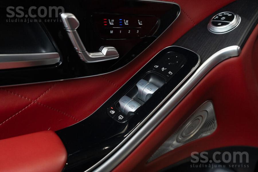 Melns Mercedes-Benz S 500 2022 Rīga, ar dzinēja tilpumu 4.00 L un nobraukumu 35 tūkst. km par 79000 €, foto 16 vietnē AUTOMOTO.COM.LV