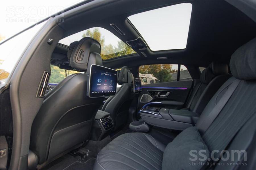 Black Mercedes-Benz S 500 2022 in Riga, with an engine capacity of 4.60 L and mileage of 48 thousand km for 66550 €, photo 5 on AUTOMOTO.COM.LV