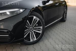 Black Mercedes-Benz S 500 2022 in Riga, with an engine capacity of 4.60 L and mileage of 48 thousand km for 66550 €, photo 6 on AUTOMOTO.COM.LV