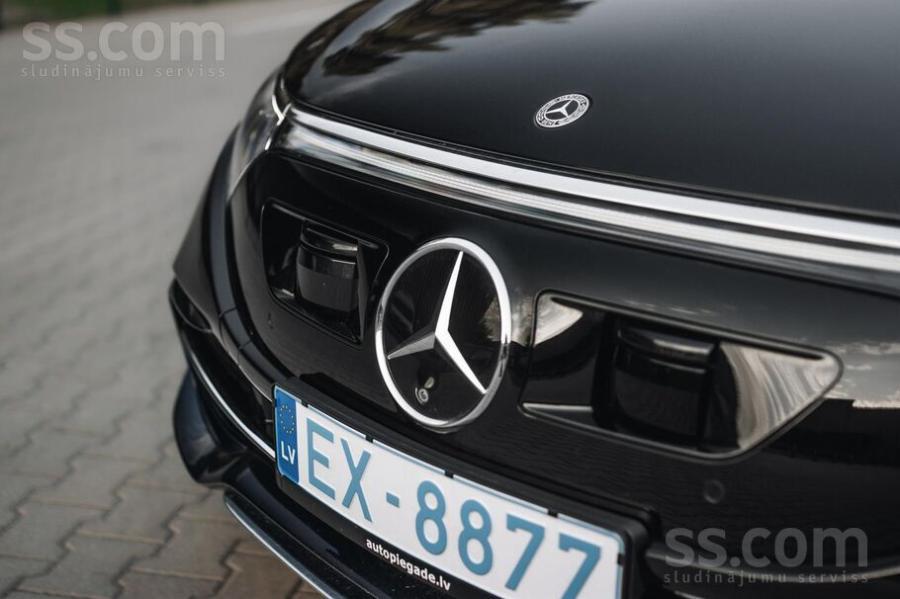 Black Mercedes-Benz S 500 2022 in Riga, with an engine capacity of 4.60 L and mileage of 48 thousand km for 66550 €, photo 10 on AUTOMOTO.COM.LV