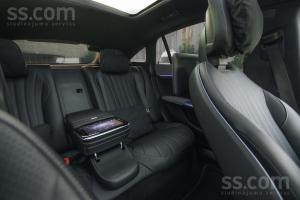 Black Mercedes-Benz S 500 2022 in Riga, with an engine capacity of 4.60 L and mileage of 48 thousand km for 66550 €, photo 20 on AUTOMOTO.COM.LV
