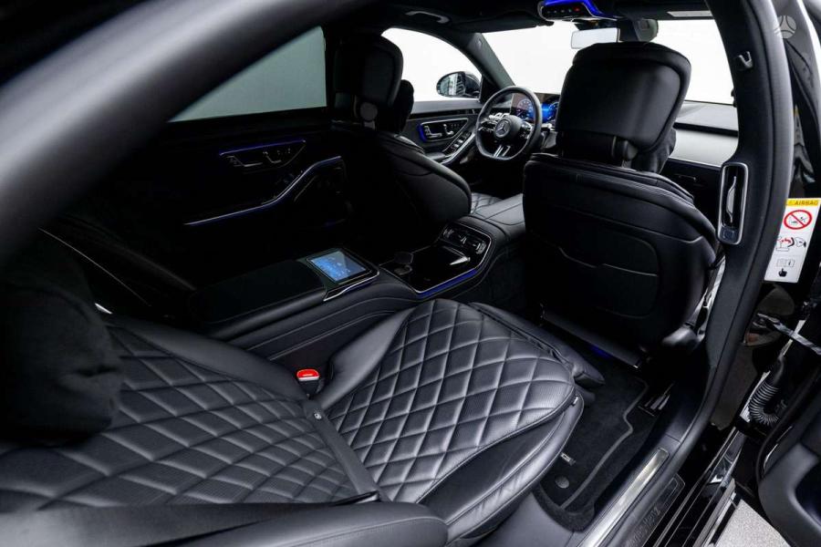 Black Mercedes-Benz S 500 2022 in Vilnius, with an engine capacity of 3.00 L and mileage of 53 thousand km for 79900 €, photo 20 on AUTOMOTO.COM.LV
