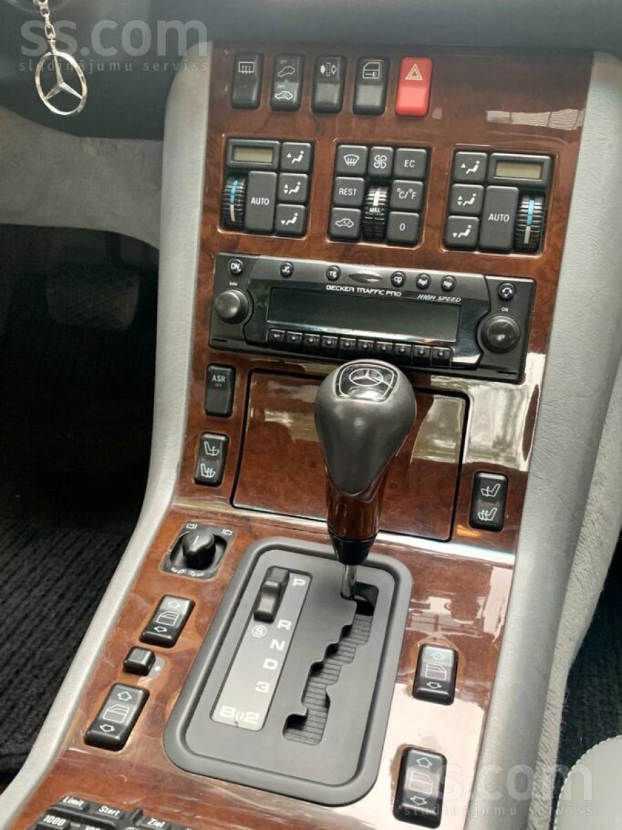 Zils Mercedes-Benz S 500 1995 Rīga, ar dzinēja tilpumu 5.00 L un nobraukumu 263 tūkst. km par 14500 €, foto 17 vietnē AUTOMOTO.COM.LV