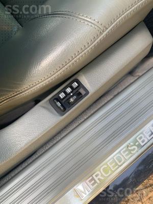 Zils Mercedes-Benz S 500 1995 Rīga, ar dzinēja tilpumu 5.00 L un nobraukumu 263 tūkst. km par 14500 €, foto 20 vietnē AUTOMOTO.COM.LV