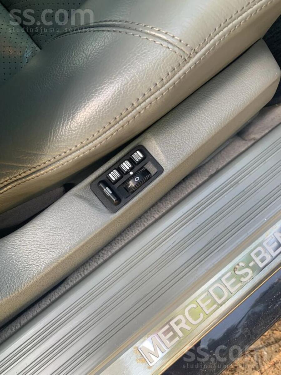 Zils Mercedes-Benz S 500 1995 Rīga, ar dzinēja tilpumu 5.00 L un nobraukumu 263 tūkst. km par 14500 €, foto 20 vietnē AUTOMOTO.COM.LV