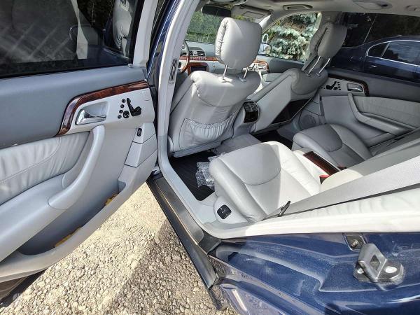 Zils Mercedes-Benz S 500 1999 Kauņa, ar dzinēja tilpumu 5.00 L un nobraukumu 275 tūkst. km par 3600 €, foto 7 vietnē AUTOMOTO.COM.LV