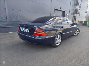 Blue Mercedes-Benz S 500 1999 in Kaunas, with an engine capacity of 4.97 L and mileage of 277 thousand km for 3750 €, photo  on AUTOMOTO.COM.LV
