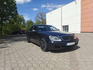 Blue Mercedes-Benz S 500 2003 in Kedainiai, with an engine capacity of 4.97 L and mileage of 330 thousand km for 3999 €, photo  on AUTOMOTO.COM.LV
