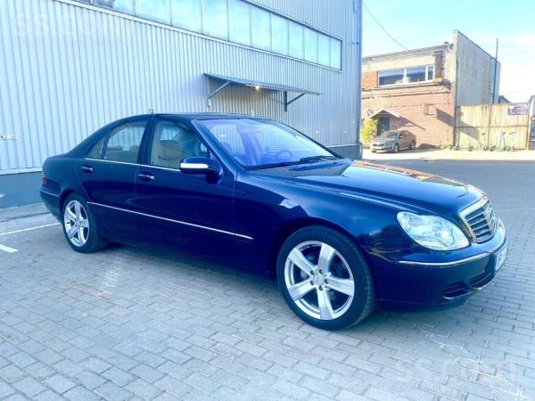 Zils Mercedes-Benz S 500 2003 Rīga, ar dzinēja tilpumu 5.00 L un nobraukumu 244 tūkst. km par 5500 €, foto 1 vietnē AUTOMOTO.COM.LV