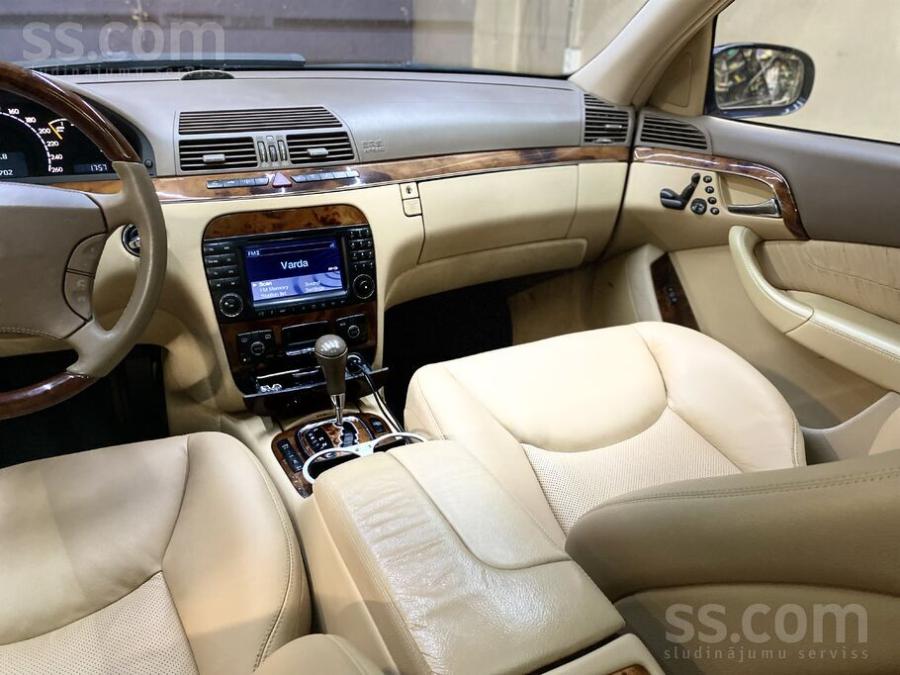 Zils Mercedes-Benz S 500 2003 Rīga, ar dzinēja tilpumu 5.00 L un nobraukumu 244 tūkst. km par 5500 €, foto 8 vietnē AUTOMOTO.COM.LV