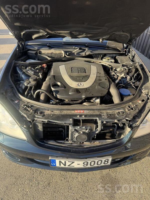 Zils Mercedes-Benz S 500 2006 Rīga, ar dzinēja tilpumu 5.50 L un nobraukumu 342 tūkst. km par 7900 €, foto 10 vietnē AUTOMOTO.COM.LV