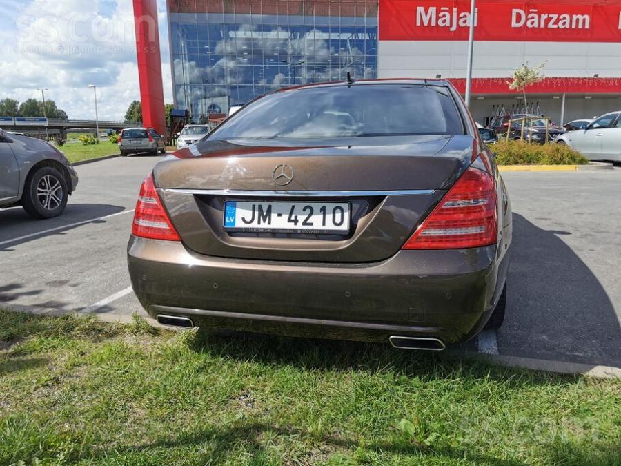 Коричневый Мерседес С 500 2011 в Рига, объемом двигателя 4.70 л и пробегом 139 тыс. км за 24950 €, фото 7 на AUTOMOTO.COM.LV