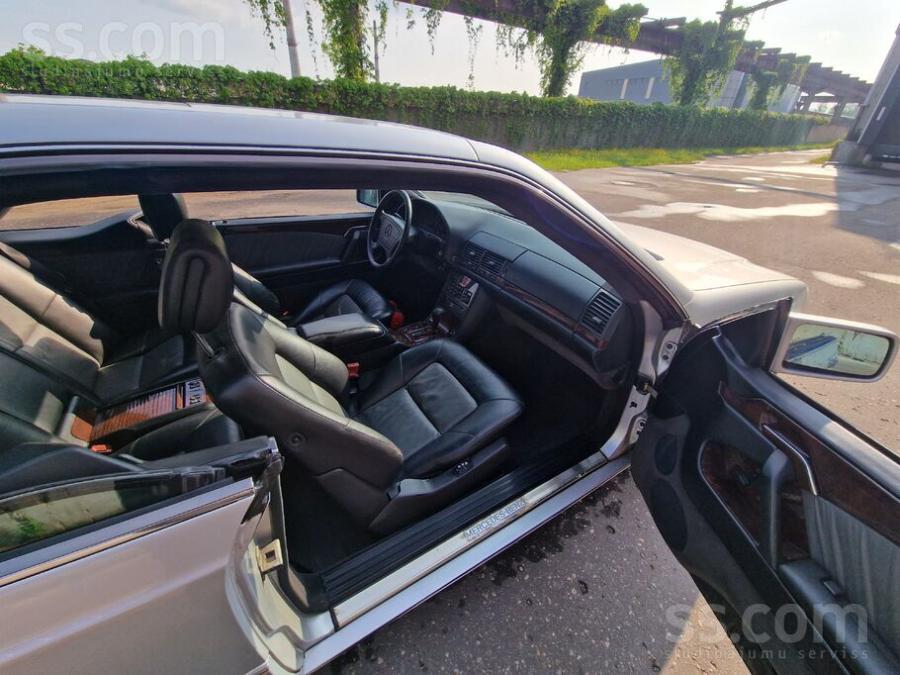 Серый Мерседес С 500 1993 в Юрмала, объемом двигателя 5.00 л и пробегом 286 тыс. км за 14500 €, фото 14 на AUTOMOTO.COM.LV