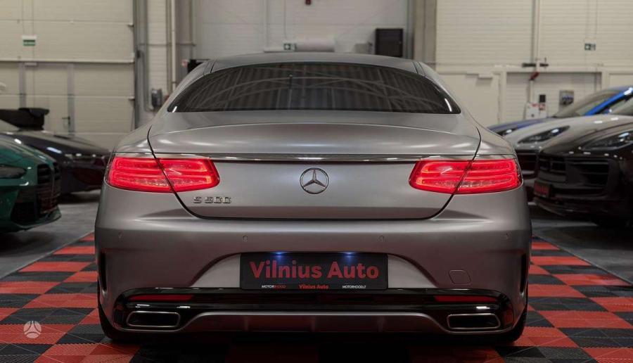 Pelēks Mercedes-Benz S 500 2015 Viļņa, ar dzinēja tilpumu 4.60 L un nobraukumu 171 tūkst. km par 55500 €, foto 6 vietnē AUTOMOTO.COM.LV