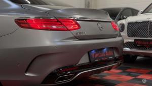 Pelēks Mercedes-Benz S 500 2015 Viļņa, ar dzinēja tilpumu 4.60 L un nobraukumu 171 tūkst. km par 55500 €, foto 10 vietnē AUTOMOTO.COM.LV