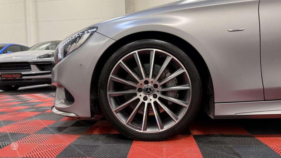 Pelēks Mercedes-Benz S 500 2015 Viļņa, ar dzinēja tilpumu 4.60 L un nobraukumu 171 tūkst. km par 55500 €, foto 11 vietnē AUTOMOTO.COM.LV