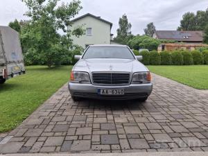 Pelēks Mercedes-Benz S 500 1991 Rīga, ar dzinēja tilpumu 5.00 L un nobraukumu 250 tūkst. km par 14500 €, foto 9 vietnē AUTOMOTO.COM.LV
