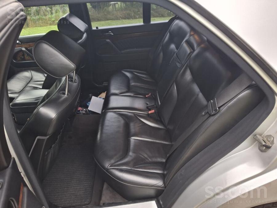 Pelēks Mercedes-Benz S 500 1991 Rīga, ar dzinēja tilpumu 5.00 L un nobraukumu 250 tūkst. km par 14500 €, foto 11 vietnē AUTOMOTO.COM.LV
