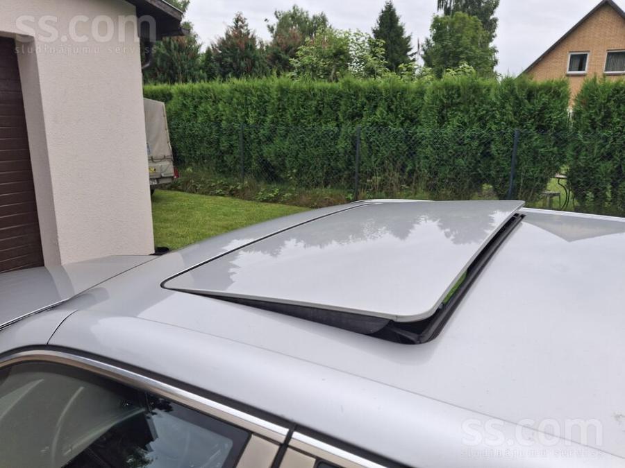 Pelēks Mercedes-Benz S 500 1991 Rīga, ar dzinēja tilpumu 5.00 L un nobraukumu 250 tūkst. km par 14500 €, foto 24 vietnē AUTOMOTO.COM.LV