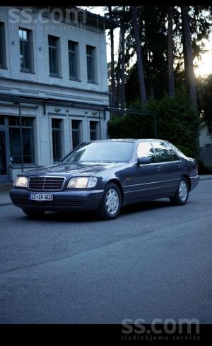 Grey Mercedes-Benz S 500 1995 in Riga, with an engine capacity of 5.00 L and mileage of 199 thousand km for 13300 €, photo  on AUTOMOTO.COM.LV