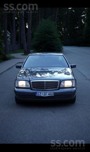 Grey Mercedes-Benz S 500 1995 in Riga, with an engine capacity of 5.00 L and mileage of 199 thousand km for 13300 €, photo 4 on AUTOMOTO.COM.LV