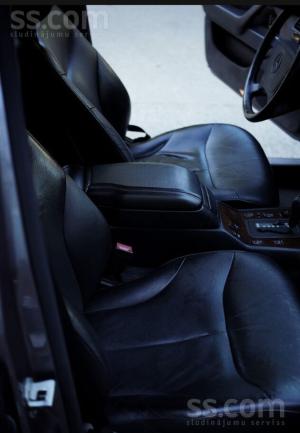 Grey Mercedes-Benz S 500 1995 in Riga, with an engine capacity of 5.00 L and mileage of 199 thousand km for 13300 €, photo 13 on AUTOMOTO.COM.LV