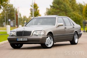 Grey Mercedes-Benz S 500 1995 in Jelgava, with an engine capacity of 5.00 L and mileage of 113 thousand km for 15000 €, photo  on AUTOMOTO.COM.LV