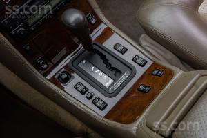 Pelēks Mercedes-Benz S 500 1995 Jelgava, ar dzinēja tilpumu 5.00 L un nobraukumu 113 tūkst. km par 15000 €, foto 22 vietnē AUTOMOTO.COM.LV