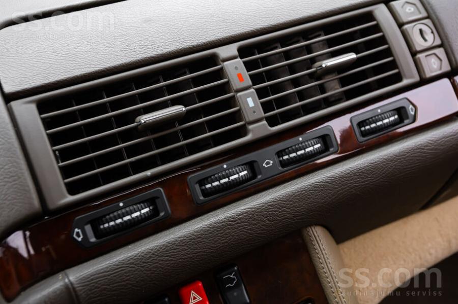 Pelēks Mercedes-Benz S 500 1995 Jelgava, ar dzinēja tilpumu 5.00 L un nobraukumu 113 tūkst. km par 15000 €, foto 25 vietnē AUTOMOTO.COM.LV
