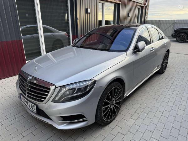 Grey Mercedes-Benz S 500 2013 in Radviliskis, with an engine capacity of 0.00 L and mileage of 340 thousand km for 17500 €, photo 1 on AUTOMOTO.COM.LV