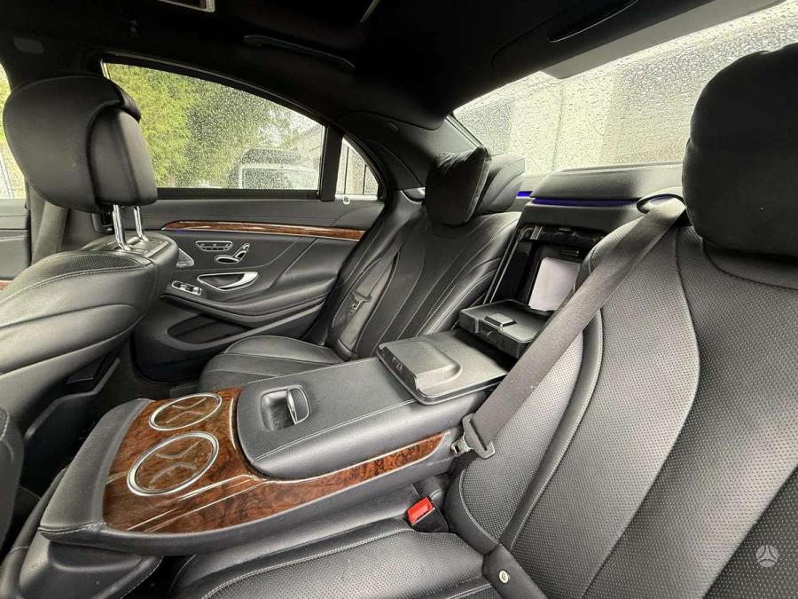 Grey Mercedes-Benz S 500 2013 in Radviliskis, with an engine capacity of 0.00 L and mileage of 340 thousand km for 17500 €, photo 11 on AUTOMOTO.COM.LV