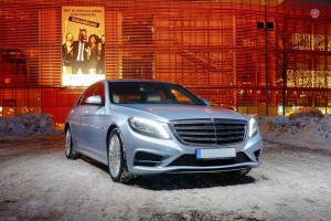 Pelēks Mercedes-Benz S 500 2014 Klaipėda, ar dzinēja tilpumu 4.70 L un nobraukumu 167 tūkst. km par 37000 €, foto  vietnē AUTOMOTO.COM.LV