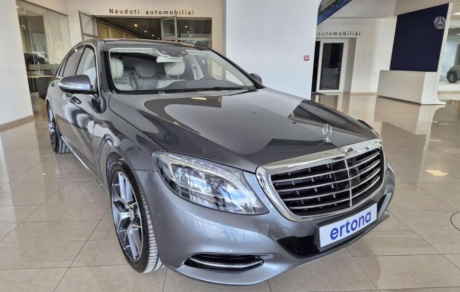 Pelēks Mercedes-Benz S 500 2016 Šauļi, ar dzinēja tilpumu 4.66 L un nobraukumu 157 tūkst. km par 33900 €, foto 1 vietnē AUTOMOTO.COM.LV