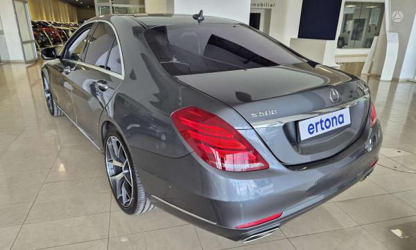 Pelēks Mercedes-Benz S 500 2016 Šauļi, ar dzinēja tilpumu 4.66 L un nobraukumu 157 tūkst. km par 33900 €, foto 5 vietnē AUTOMOTO.COM.LV