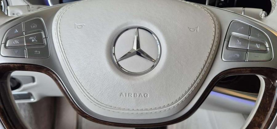 Pelēks Mercedes-Benz S 500 2016 Šauļi, ar dzinēja tilpumu 4.66 L un nobraukumu 157 tūkst. km par 33900 €, foto 26 vietnē AUTOMOTO.COM.LV