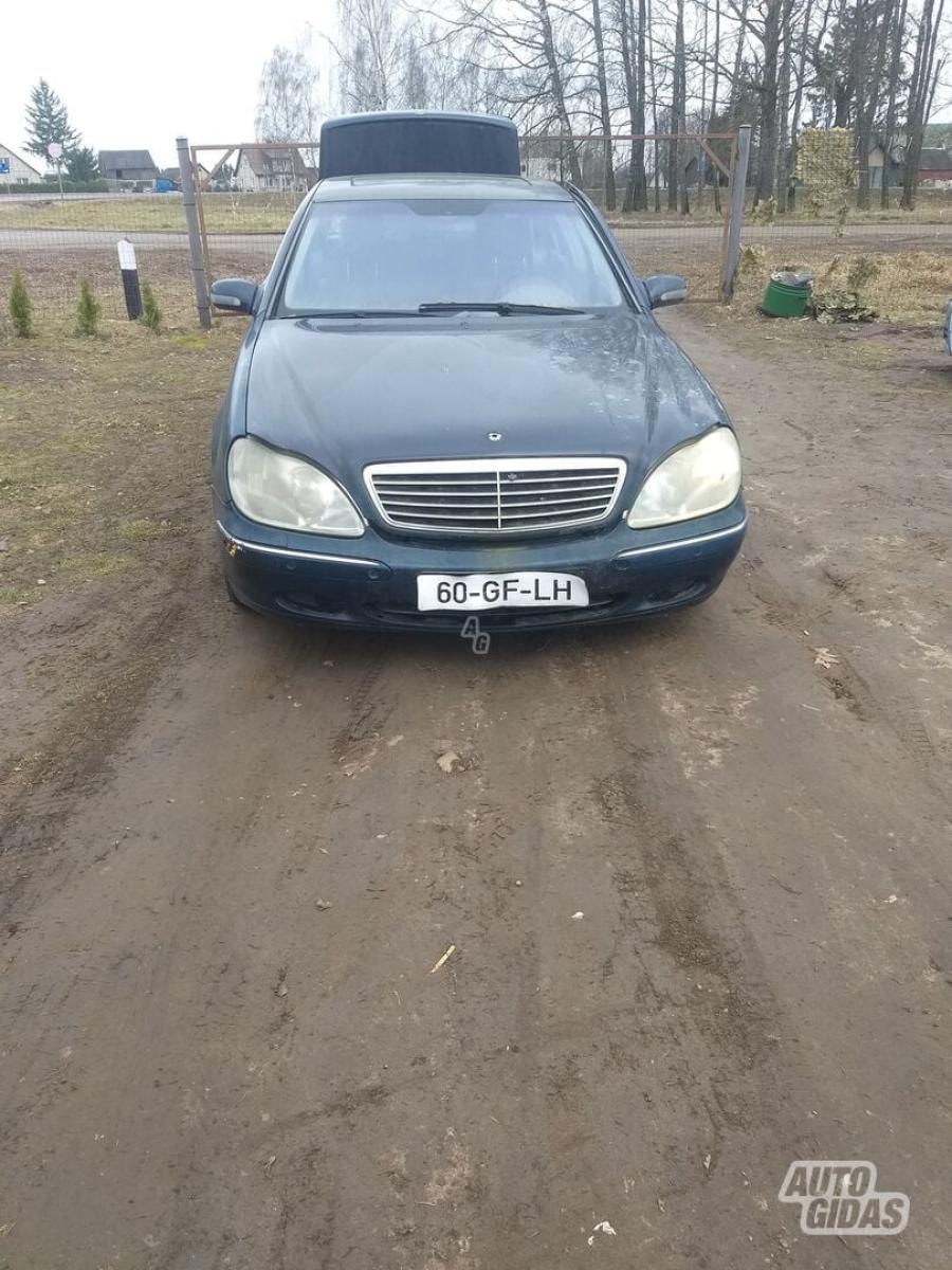 Мерседес С 500 2000 в Вильнюс, объемом двигателя 5.00 л и пробегом 265 тыс. км за 1600 €, фото 5 на AUTOMOTO.COM.LV