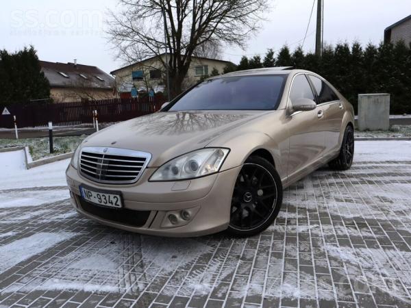 Mercedes-Benz S 500 2006 in Riga, with an engine capacity of 5.50 L and mileage of 183 thousand km for 10490 €, photo 3 on AUTOMOTO.COM.LV