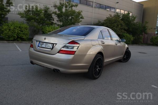 Мерседес С 500 2006 в Рига, объемом двигателя 5.50 л и пробегом 184 тыс. км за 10500 €, фото 4 на AUTOMOTO.COM.LV