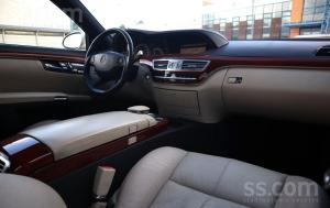 Mercedes-Benz S 500 2006 Rīga, ar dzinēja tilpumu 5.50 L un nobraukumu 184 tūkst. km par 10500 €, foto 15 vietnē AUTOMOTO.COM.LV