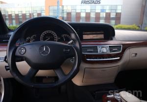 Mercedes-Benz S 500 2006 Rīga, ar dzinēja tilpumu 5.50 L un nobraukumu 184 tūkst. km par 10500 €, foto 17 vietnē AUTOMOTO.COM.LV
