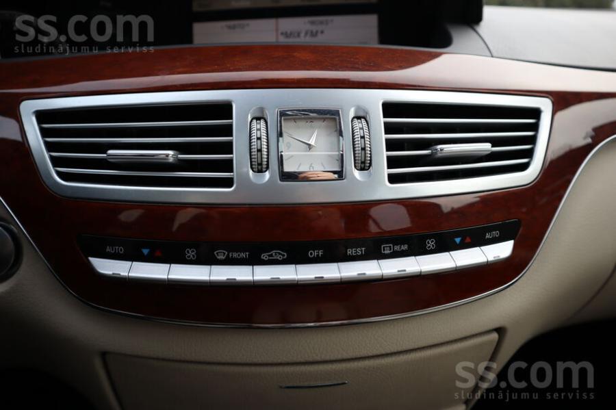 Mercedes-Benz S 500 2006 Rīga, ar dzinēja tilpumu 5.50 L un nobraukumu 184 tūkst. km par 10500 €, foto 32 vietnē AUTOMOTO.COM.LV