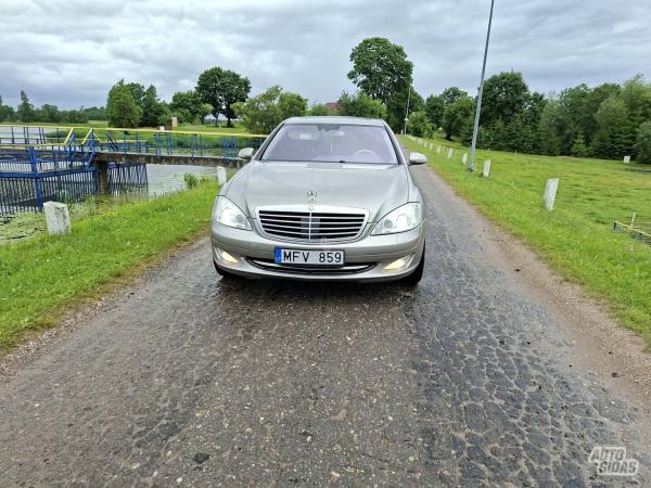 Mercedes-Benz S 500 2006 Viļņa, ar dzinēja tilpumu 5.50 L un nobraukumu 260 tūkst. km par 3000 €, foto 6 vietnē AUTOMOTO.COM.LV